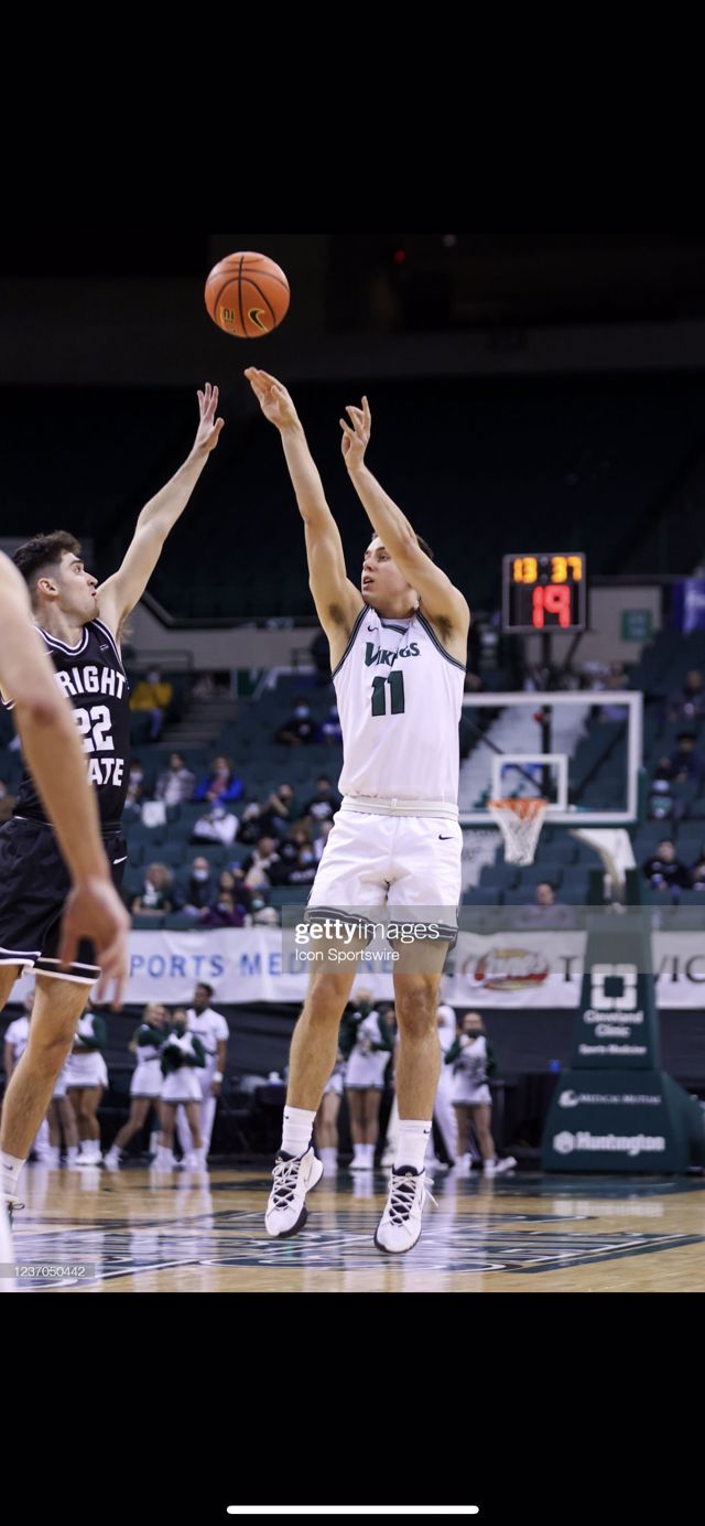 Jayson Woodrich, Shooting Forward, Cleveland State Vikings - NIL ...