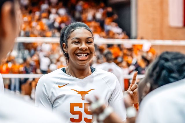 Nya Bunton, Middle Blocker, Texas Longhorns - NIL Profile - Opendorse
