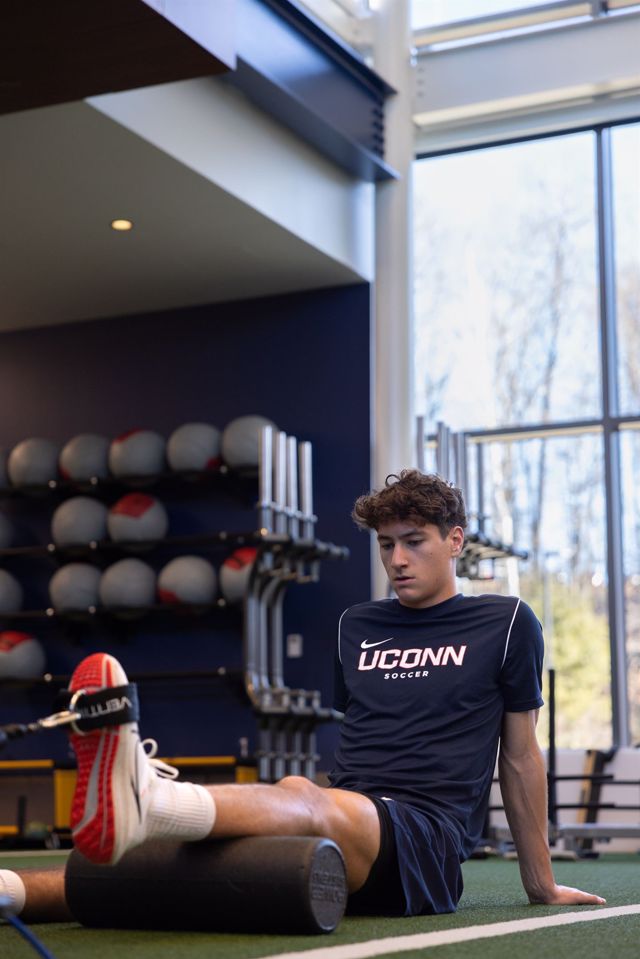 Charlie Holmes - NIL Profile - Opendorse